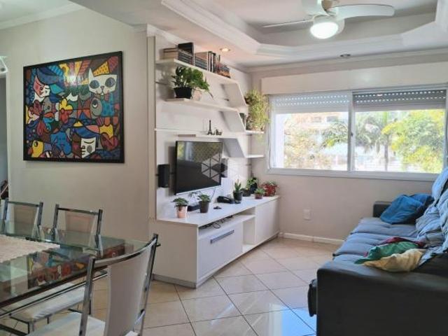 Apartamento 2 dormitórios bairro Cavalhada