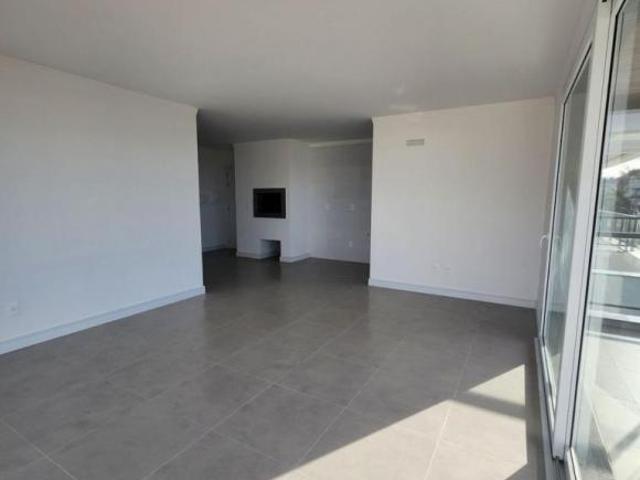 Apartamento 2 Dormitórios Bairro Praia da Cal