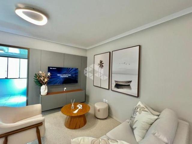 Apartamento 2 dormitórios, banho social, sacada com churrasqueiro, mobiliado e d