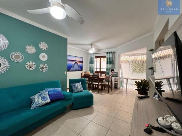 Apartamento 2 dormitórios beira mar com terraço