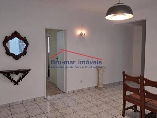 Apartamento 2 dormitórios, Boqueirão, dependência completa, garagem fechada