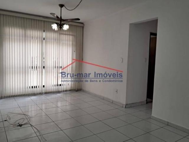 Apartamento 2 dormitórios, Campo Grande, dependência completa, vista livre