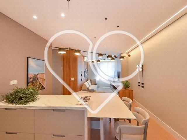 Apartamento 2 dormitórios Champagnat