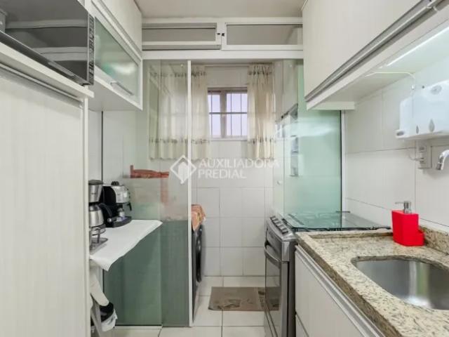 Apartamento 2 dormitorios com 58 m² no bairro passo da areia