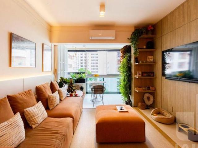 Apartamento 2 dormitórios com 1 suíte e 1 vaga em Higienópolis