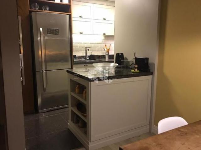 Apartamento 2 Dormitórios com 1 suite e vaga de garagem