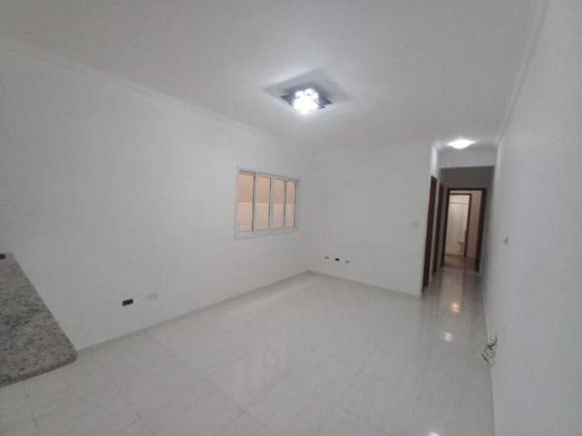 Apartamento 2 Dormitórios com 1 Suíte, Frente, Jardim Santo André – Aceita Permuta