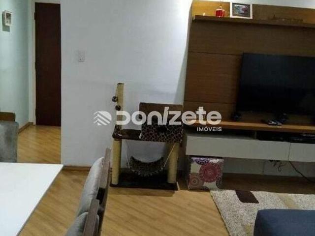 Apartamento 2 Dormitórios com 1 Vaga Vila Tibiriçá, Santo André