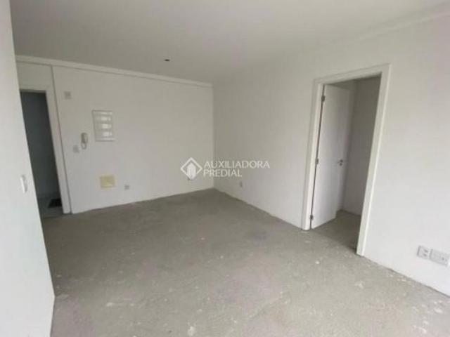 Apartamento 2 dormitórios com vaga no Jardim Botânico