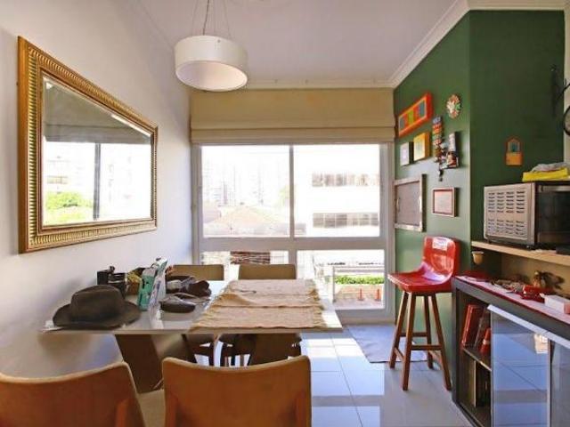 Apartamento 2 dormitórios com vaga no Passo D' areia