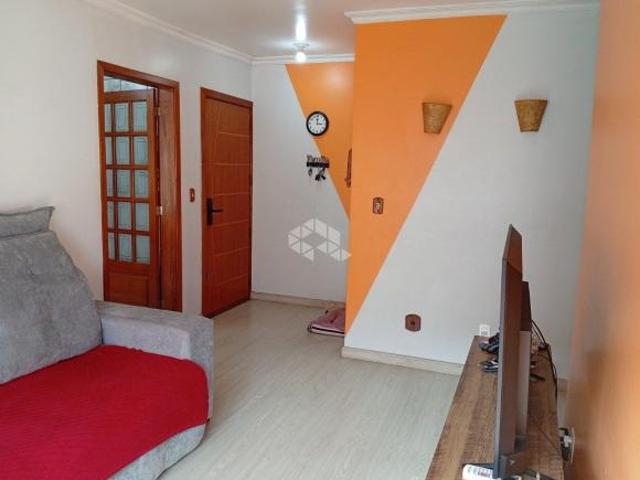Apartamento 2 dormitórios com vaga coberta e 70m² + condomínio baixo em Porto Alegre