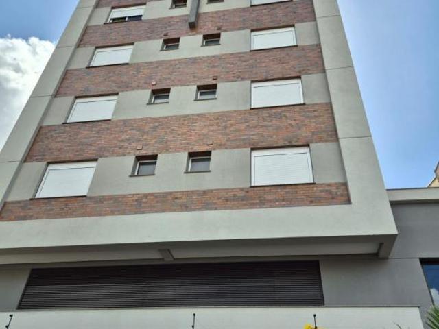 Apartamento 2 Dormitórios com Vaga de Garagem | Pronto para Morar!