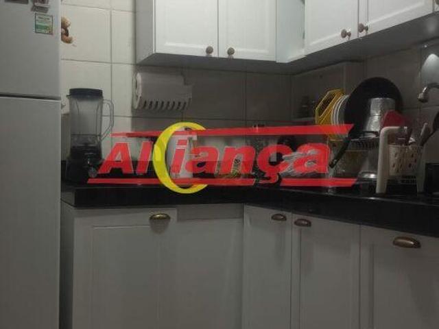Apartamento 2 dormitórios com vaga Excelente localização em Guarulhos!