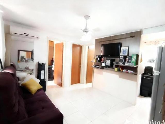 Apartamento 2 dormitórios com vaga perto da FAPA