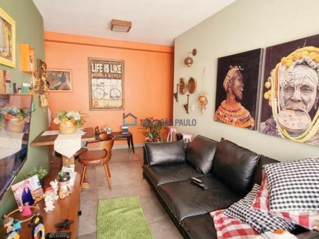 Apartamento 2 Dormitórios com Varanda no Ipiranga