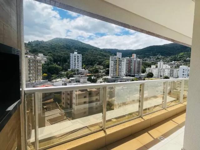 Apartamento 2 Dormitórios com Varanda e 2 Vagas Itacorubi, Florianópolis