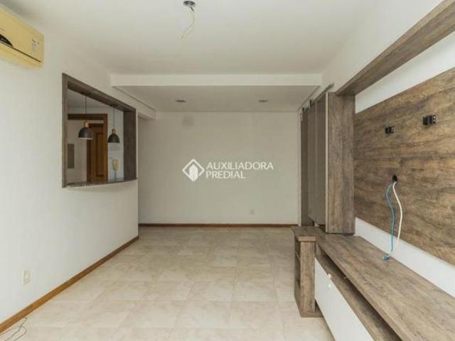 Apartamento 2 dormitórios com duas vagas