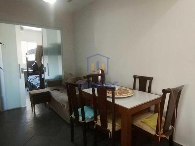 Apartamento 2 dormitórios, com elevador, vaga de garagem