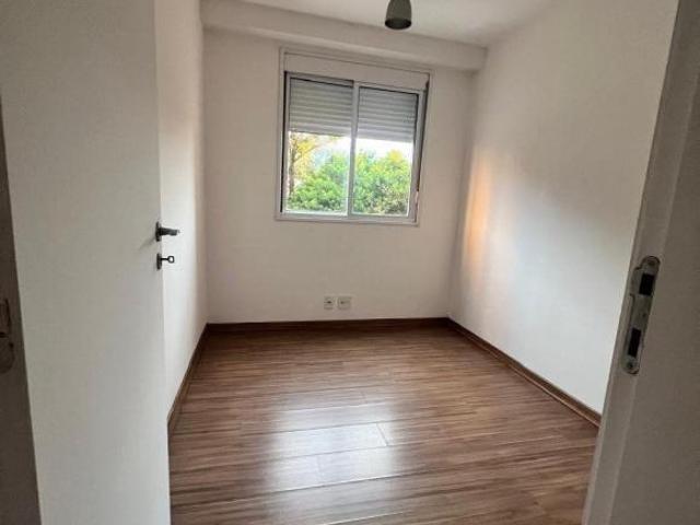 Apartamento 2 Dormitórios, com Elevador e Vaga no Morro Santana