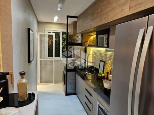 Apartamento 2 dormitórios com Garagem no Jardim Itu em Porto Alegre