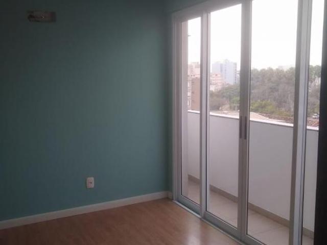 Apartamento 2 Dormitórios com Garagem à Venda no Menino Deus – Investidor | Porto Alegre