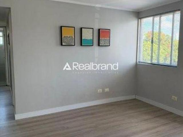 Apartamento 2 dormitorios com moveis planejados e cozinha equipada