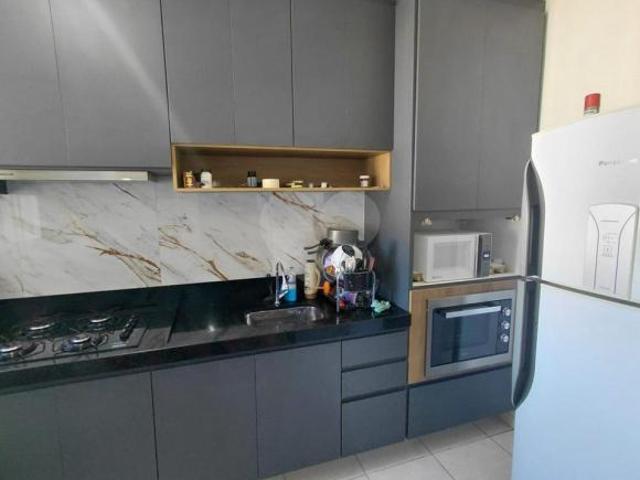 Apartamento 2 dormitórios com planejados