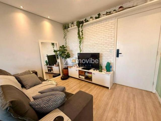 Apartamento 2 Dormitorios com Sacada