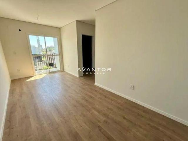 Apartamento 2 Dormitórios com Sacada, Bairro Dores