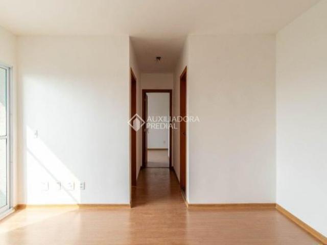 Apartamento 2 dormitórios com sacada e churrasqueira