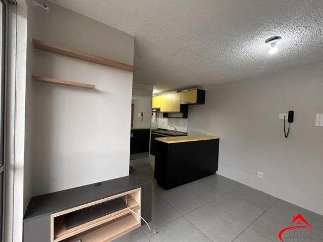 Apartamento 2 dormitórios com sacada e garagem | Condomínio com portaria 24h e l