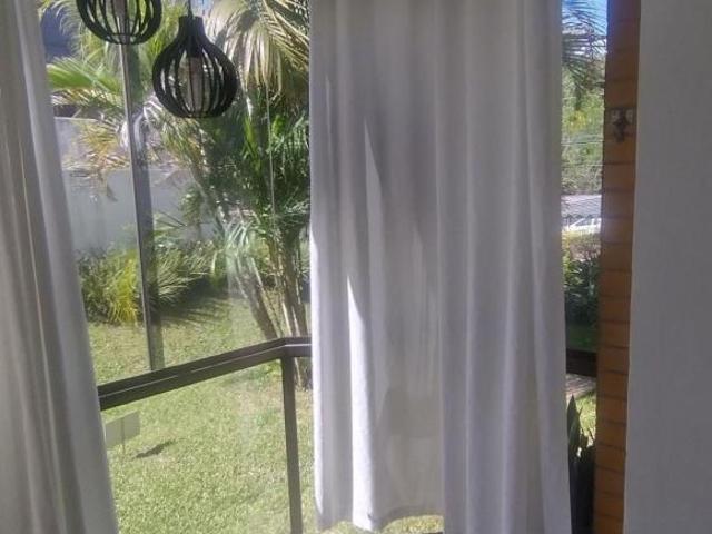 Apartamento 2 dormitórios com sacada no Partenon