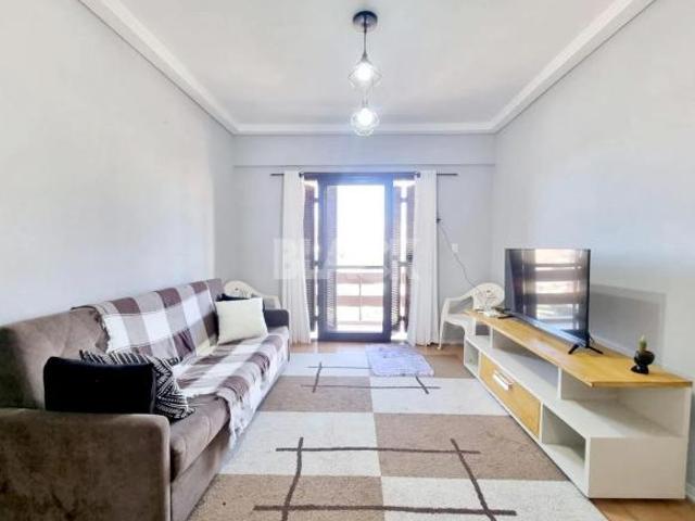 Apartamento 2 dormitórios com sacadas no Centro em Torres RS