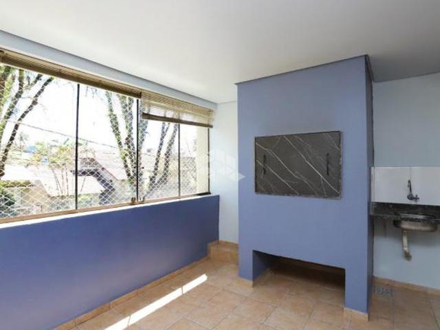 Apartamento 2 dormitórios com suíte, 83,5 m² área privativa, sacada com churrasqueira e vaga de gara
