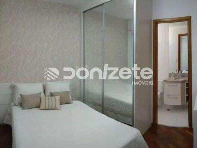 Apartamento 2 dormitórios com suíte, 2 vagas – Campestre, Santo André