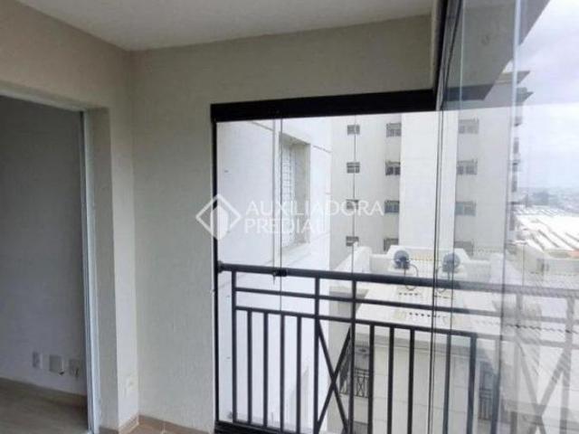 Apartamento 2 Dormitórios com Suíte e Sacada Condominiol Club