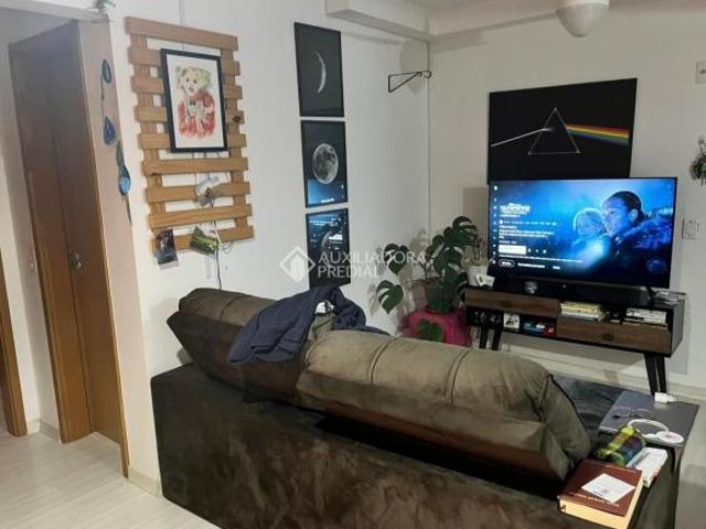 Apartamento 2 dormitórios com suíte e vaga no bairro Tristeza