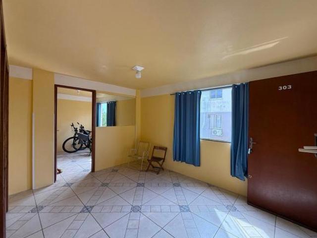 APARTAMENTO 2 DORMITÓRIOS DESOCUPADO