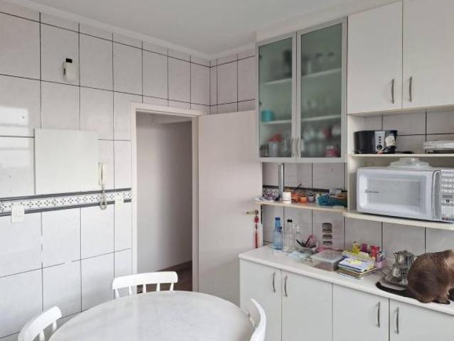 Apartamento 2 Dormitórios Dep. Empregada Garagem Embaré