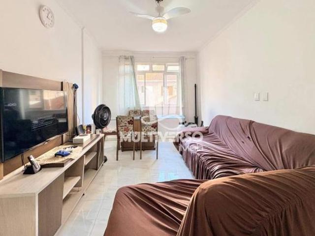 Apartamento 2 dormitórios + dependência elevador vaga demarcada reformado