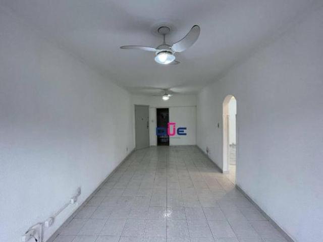 Apartamento 2 dormitórios + dependência, 1 vaga demarcada, no Campo Grande, Santos