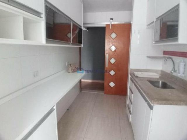 Apartamento 2 Dormitórios e 1 Vaga à Venda no Jardim Celeste