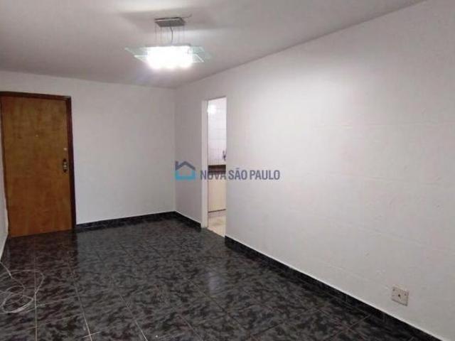 Apartamento 2 dormitórios e 1 vaga livre, 2km metrô São Judas