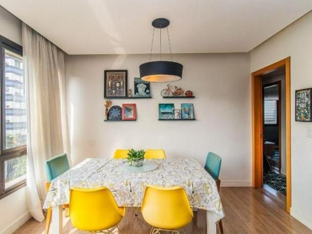 APARTAMENTO 2 DORMITÓRIOS E 1 VAGA PRÓXIMO Á SOGIPA
