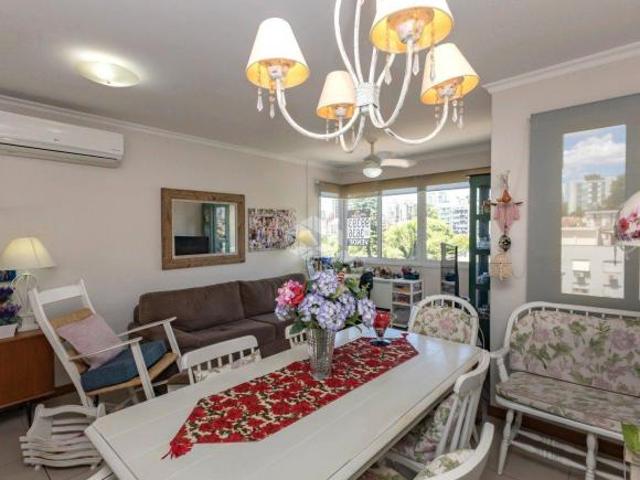 Apartamento 2 dormitórios e 2 vagas de garagem, no bairro Auxiliadora