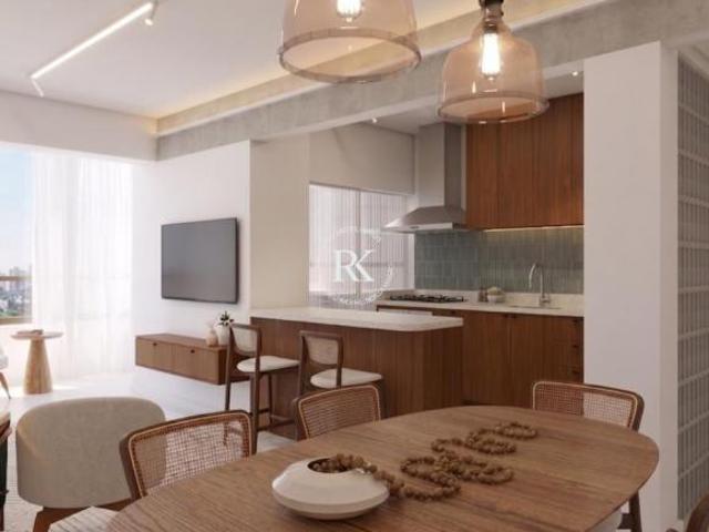 Apartamento 2 Dormitórios e Vaga + Dependência | Sacada com Churrasqueira | R$690 mil