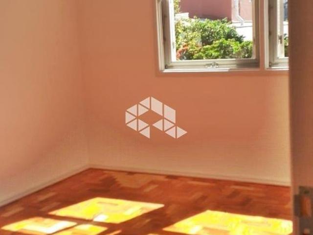 Apartamento 2 dormitórios e vaga no bairro Petrópolis