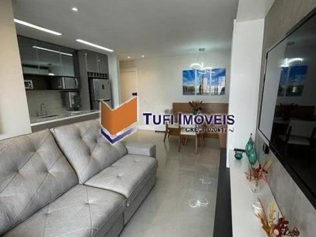 Apartamento 2 dormitórios em Moema Pássaros