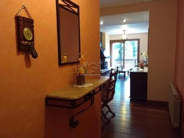APARTAMENTO 2 DORMITÓRIOS EM GRAMADO