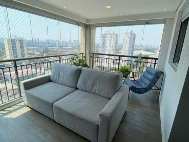 Apartamento 2 Dormitórios em Santo Amaro com 67m²